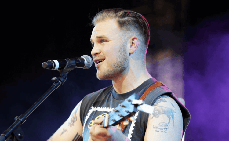 Zach Bryan: A Navy Veteran's Story of Courage and Dedication – Merch ...